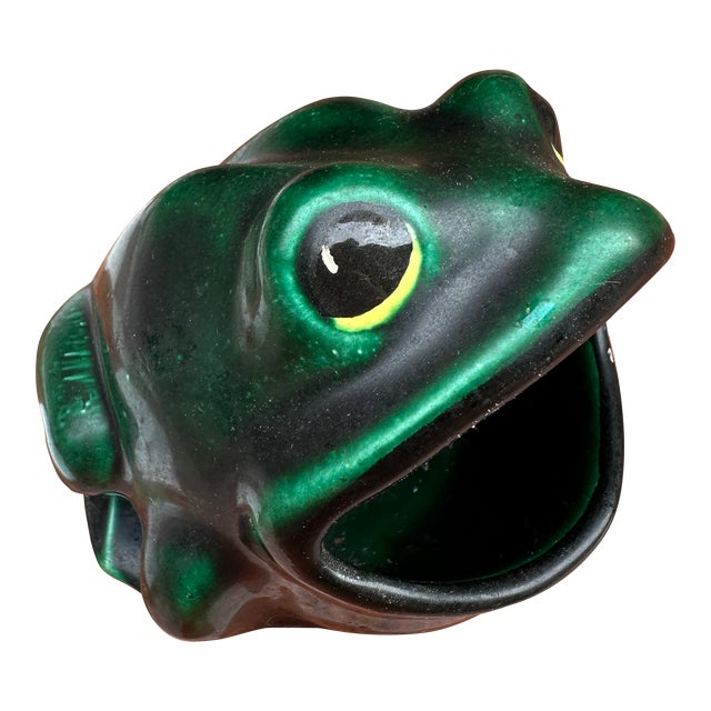 1970s Green Painted Ceramic Frog Ashtray | Chairish