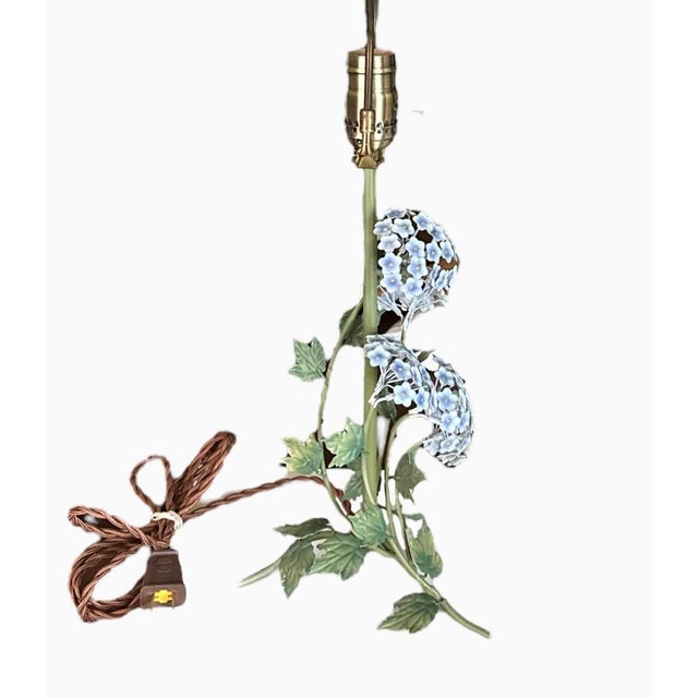 Vintage Blue Tole Floral / Flower Hydrangea Lamp | Chairish
