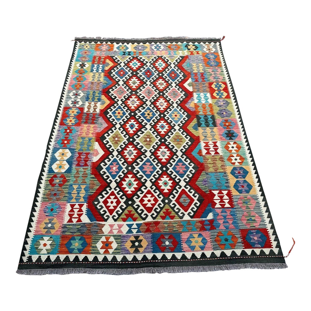 Classic Handwoven Traditional Modern Kilim Rug | Chairish
