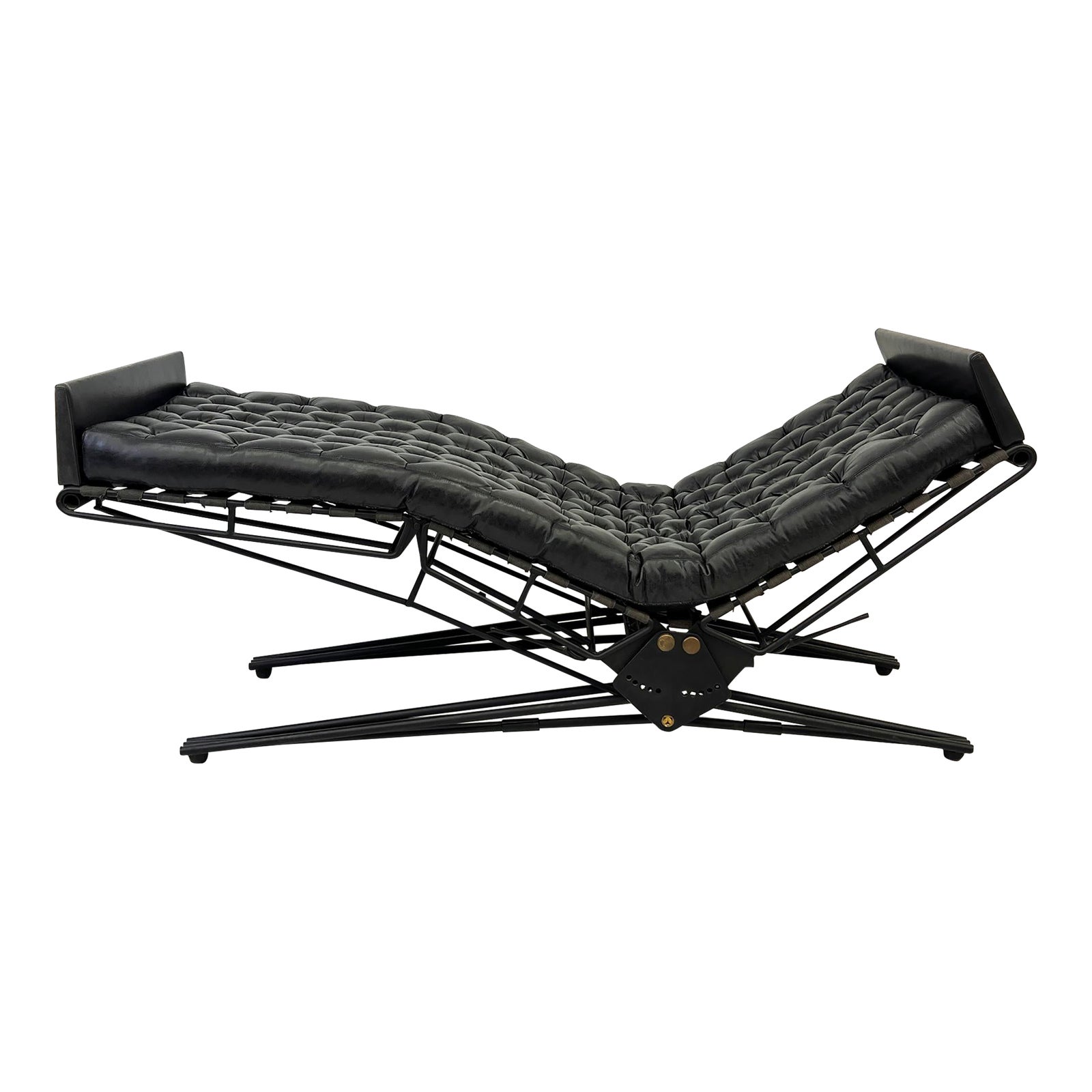 Osvaldo Borsani Adjustable Leather L77 Daybed Chaise for Tecno, Italy ...