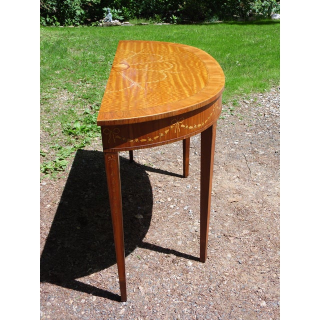 Vintage Mahogany Heritage Heirloom Half Round Demilune Hall Table ...