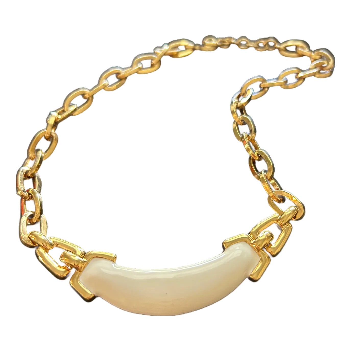Vintage Signed Monet Ivory Enamel Plaque Necklace – Gold Plated Lucite ...