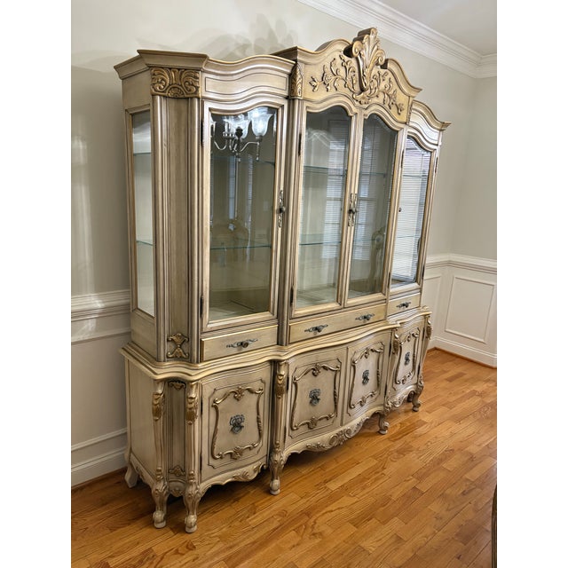 1970s Vintage French Provincial Rococo Ornate Cream and Gilded Gold ...