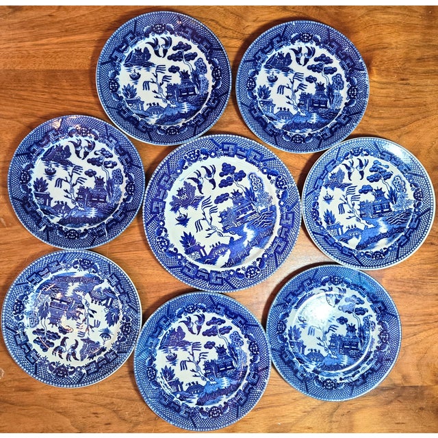 Blue Willow Plates- Set of Eight | Chairish