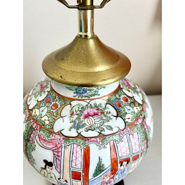 Vintage Chinese Chinoiserie Famille Rose Medallion Lamp on Carved Wood ...