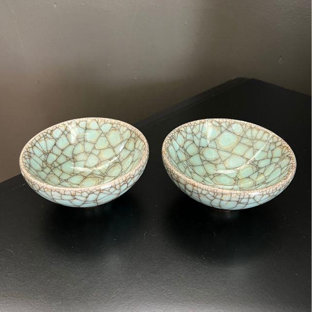 Mid-Century Guan Ware, Stoneware Tea Cups, Ice Crackle Glaze, Set of ...