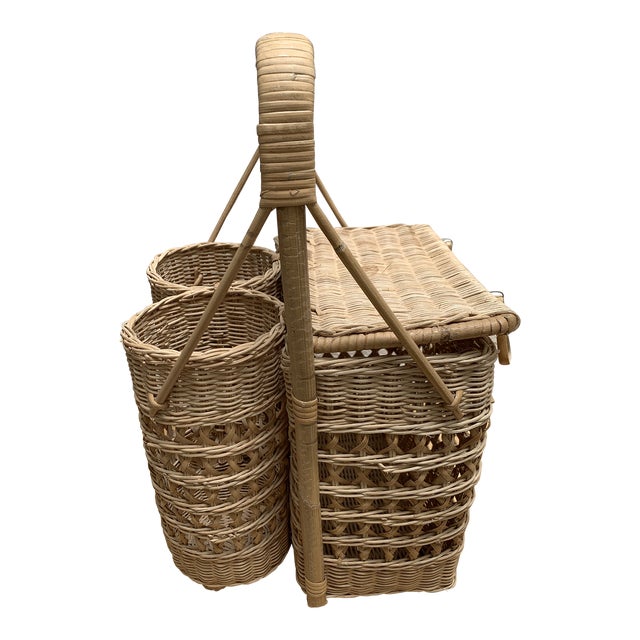 Charming Vintage Picnic or Concert Basket | Chairish