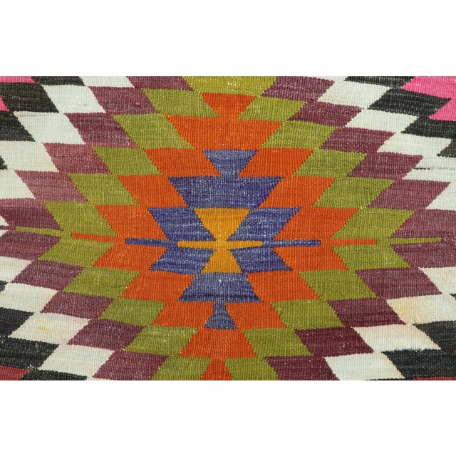 Vintage Turkish Diamond Kilim Rug-5’8’x9’1" | Chairish