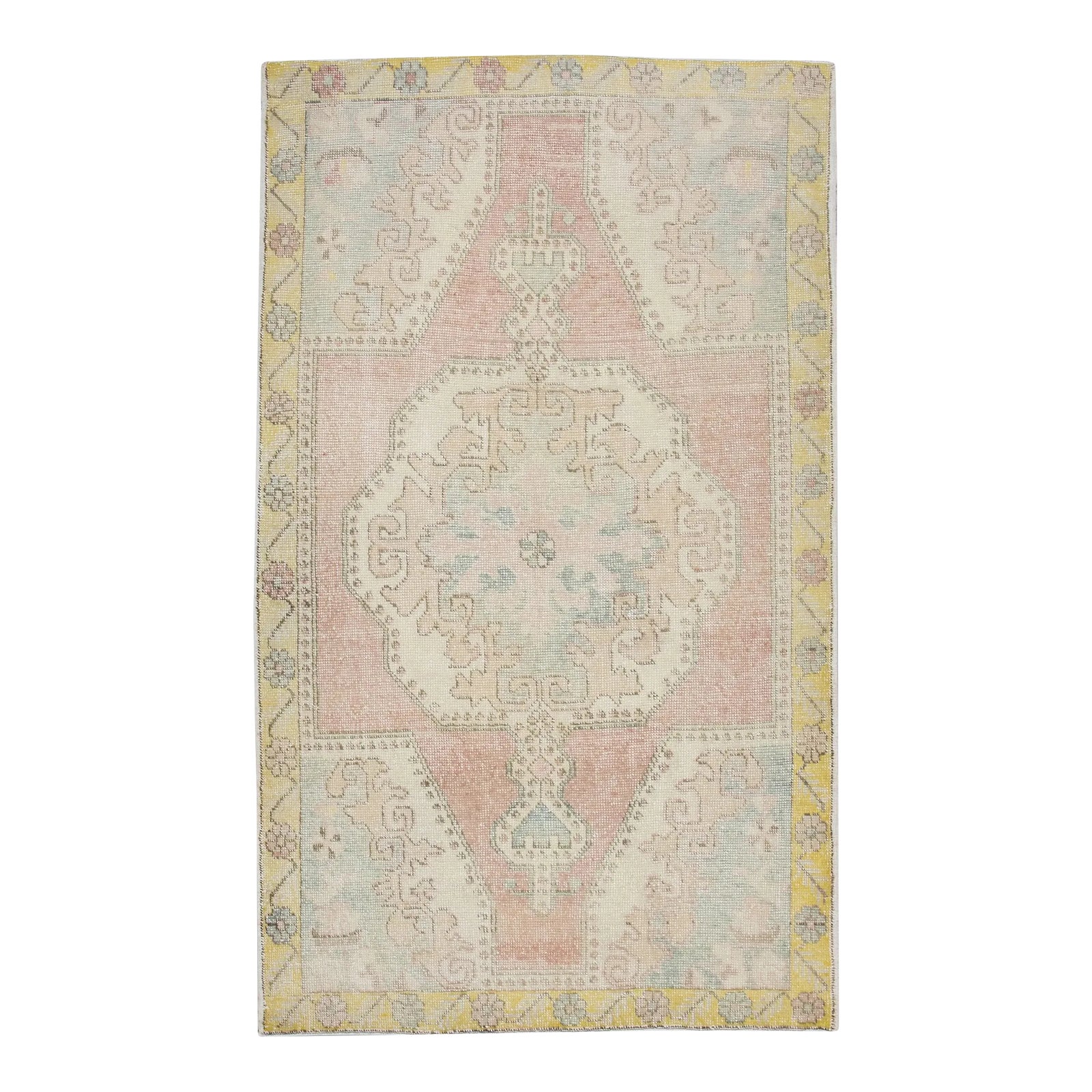1960s Vintage Pink Rug | Chairish