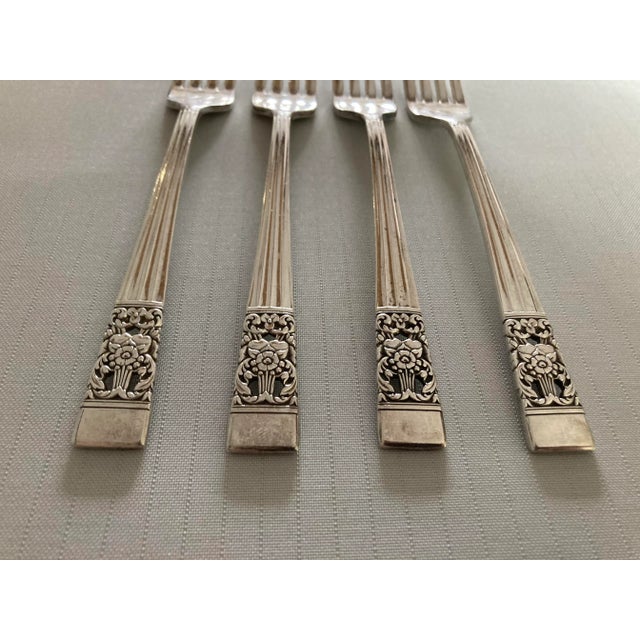 Vintage Community Plate Silver Plated "Coronation"Pattern Dinner Forks ...