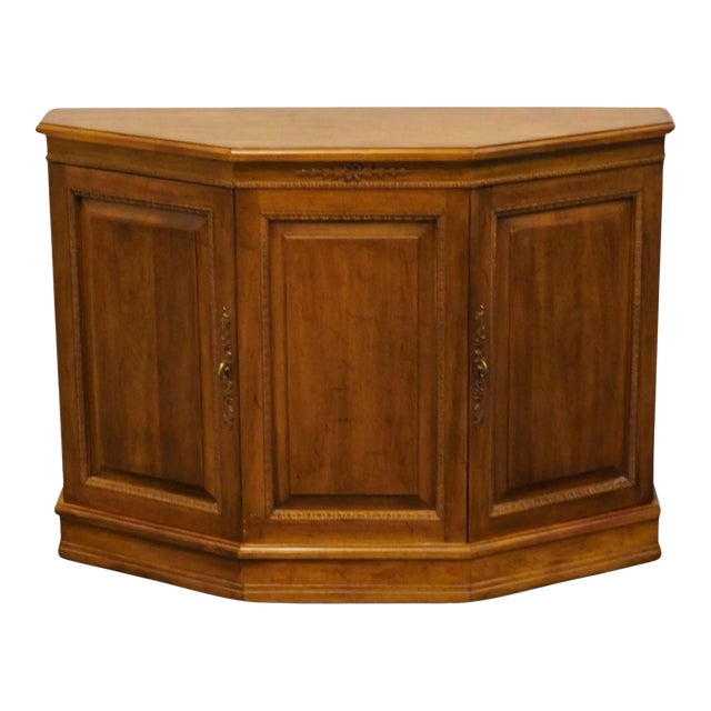 Davis Cabinet Co. Calais Cherry 40" Traditional Early American Console ...