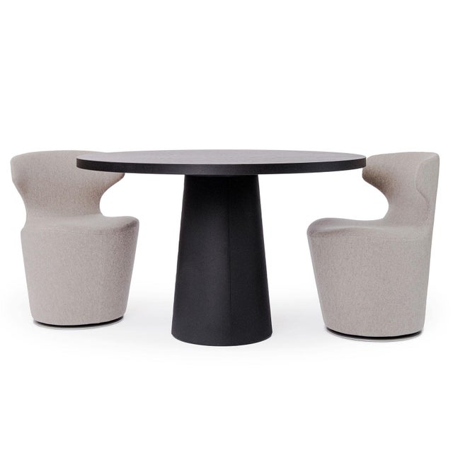 Black Stained Oak Top Container Round Pedestal Dining Table, Moooi ...