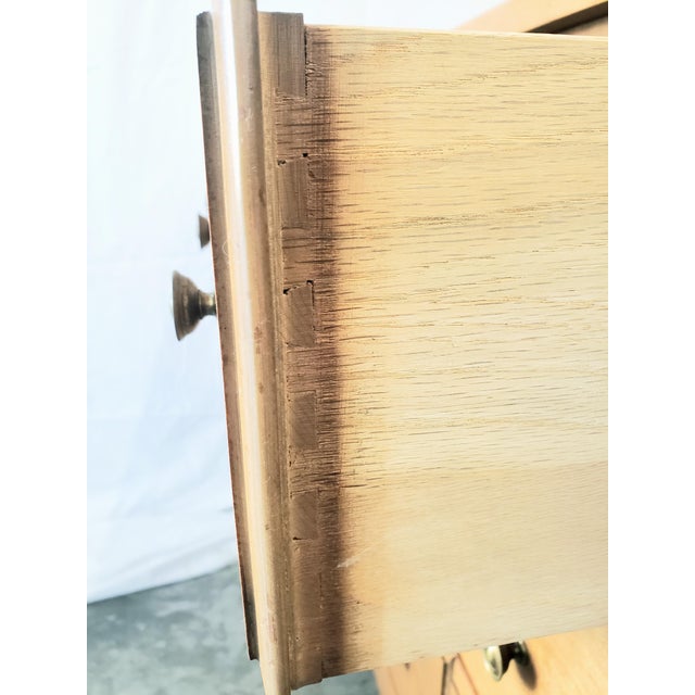 Mid 20th Century Kroehler Cape Cod Collection Solid Hard Rock Maple ...