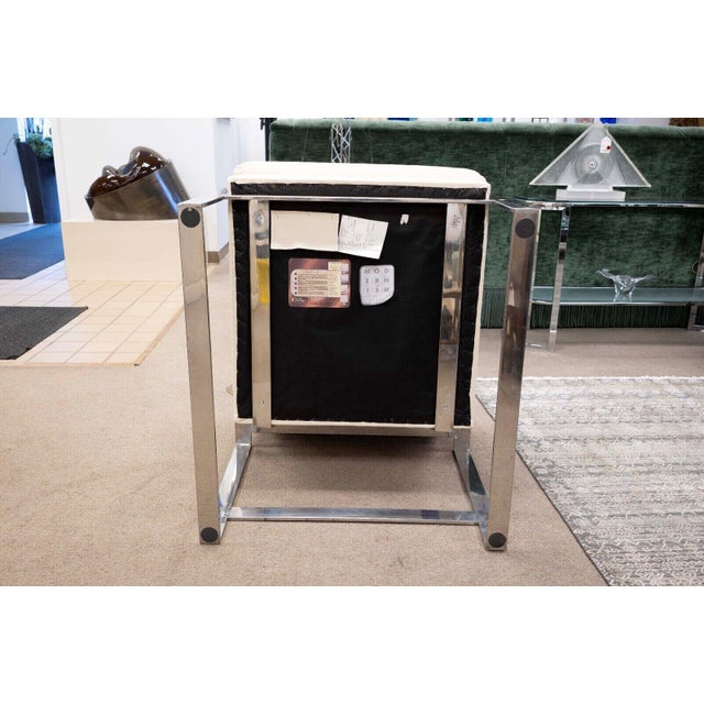 Chairs for Modernism Michael Weiss Collection Vanguard Furniture - A ...