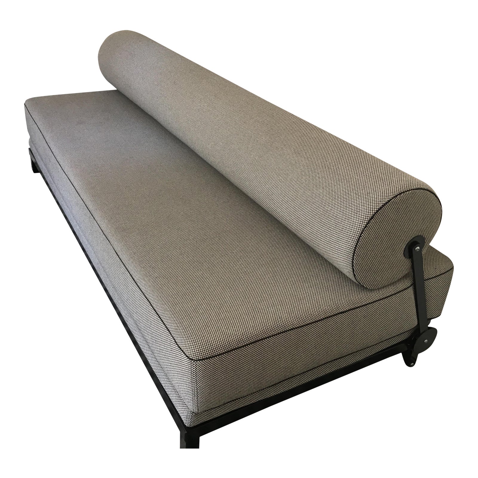 Dwr Twilight Sofa Review | Baci Living Room