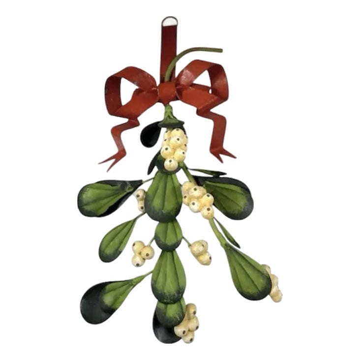 Vintage Tole Mistletoe Bouquet / Botanical Swag Toleware Life / Full ...