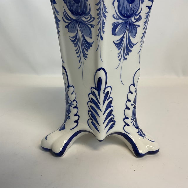 1970s Vintage Italian Hand Painted Delft Blue & White Tri-Footed Vase ...