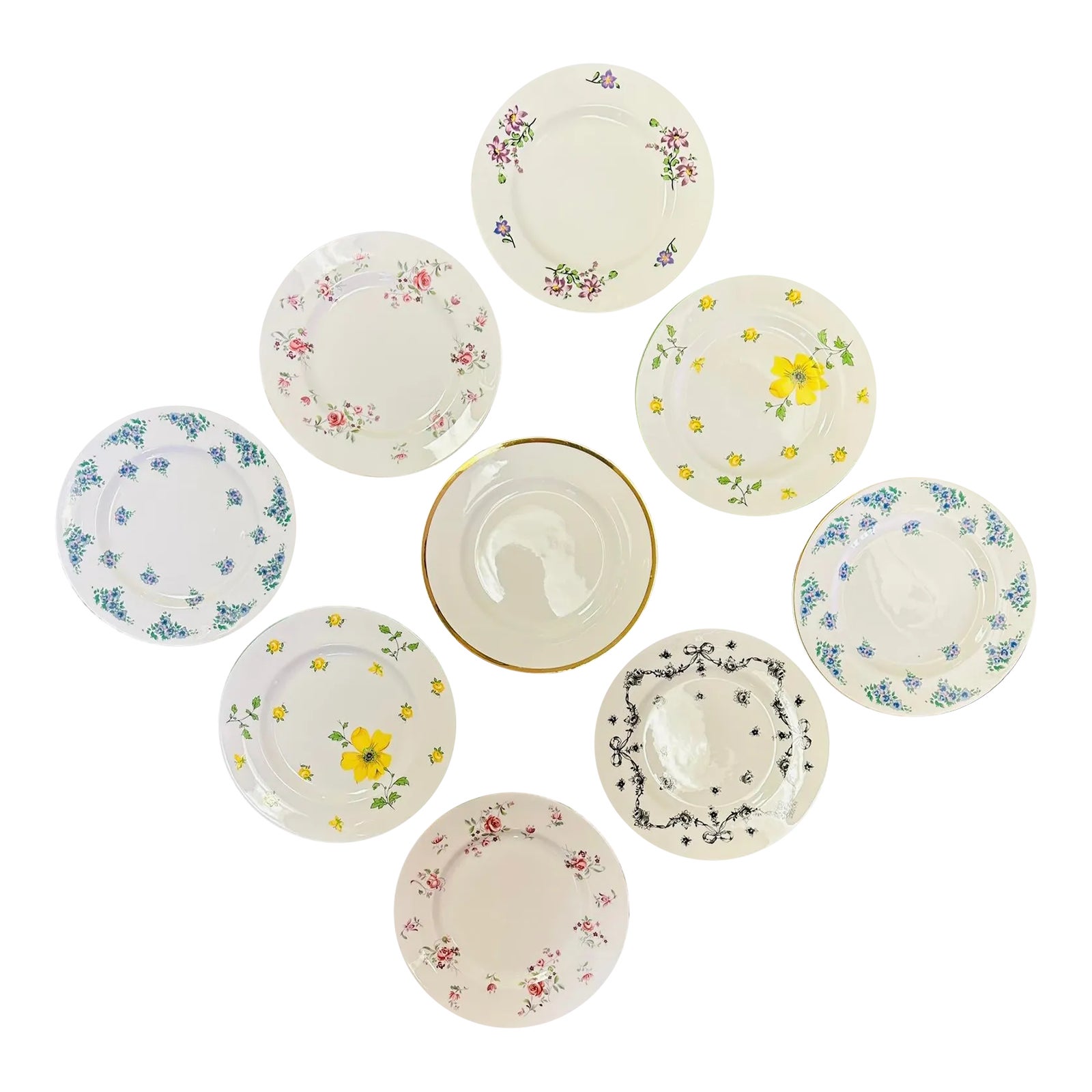 Vintage Royal Victoria Fine Bone China Dessert Plates Made in England a ...