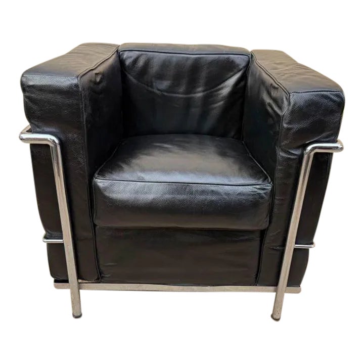 Late 20th Century Lc2 Style Lounge Club Living Room Chair | Chairish