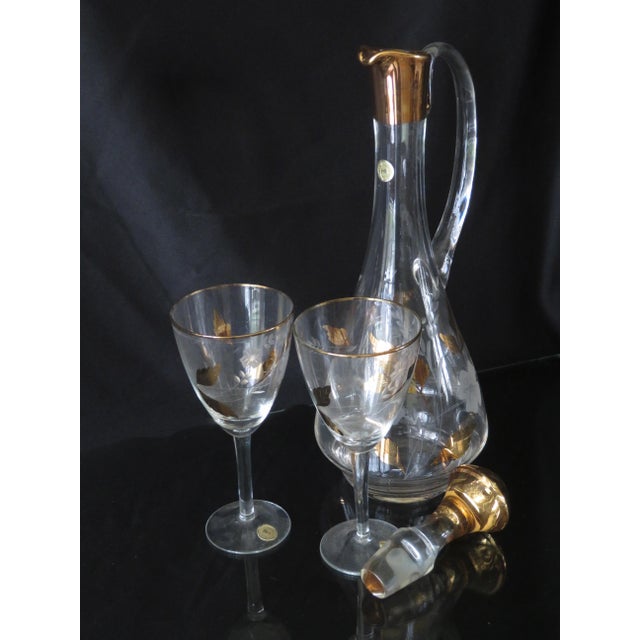 Romanian Crystal Decanter Wine Bottle With 2 Matching Wine Stem Glasses