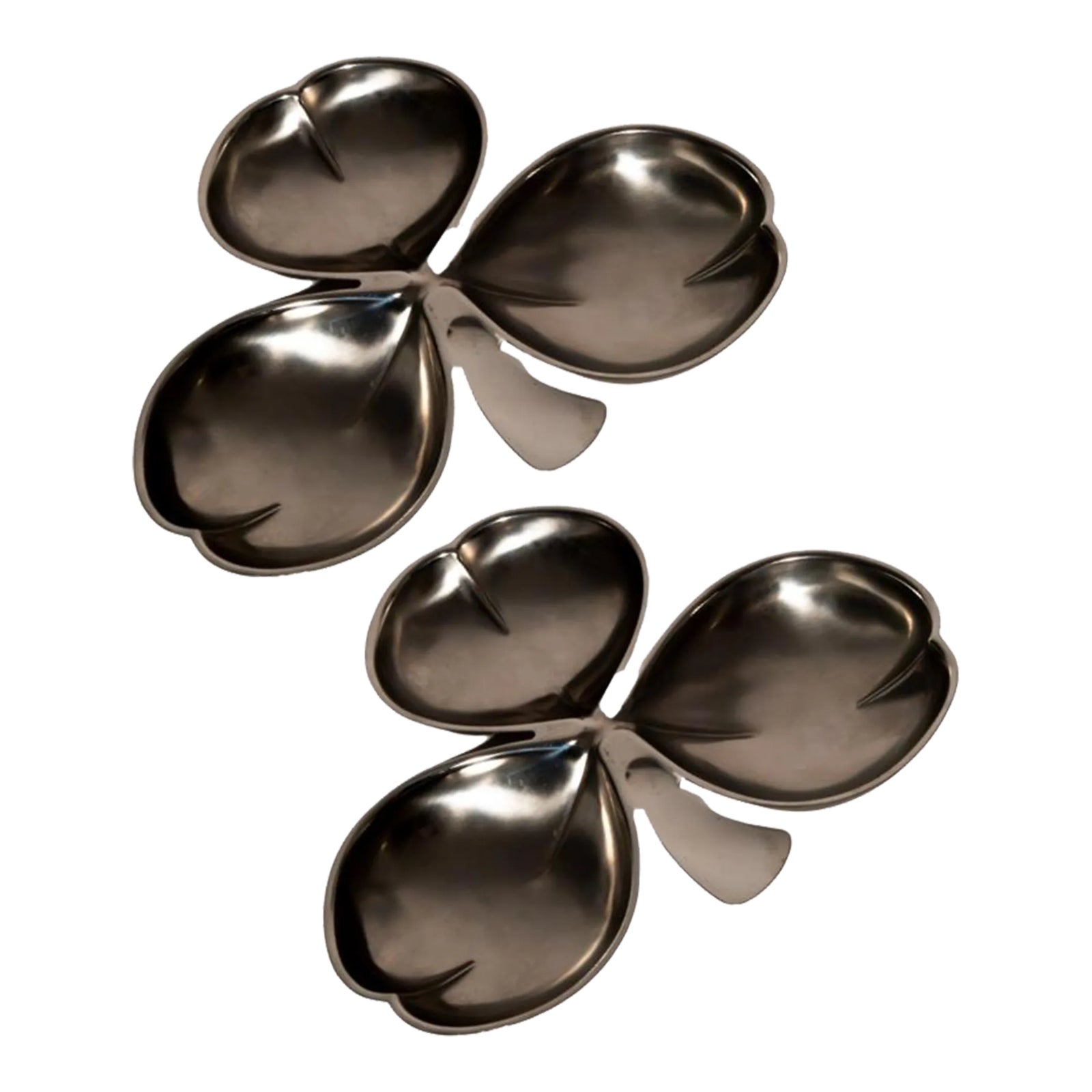Pair of Vintage French Trèfle Appetiser Dishes by Jean Couzon | Chairish