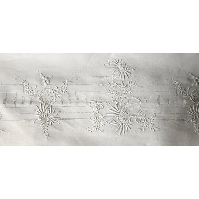 Beautiful Vintage Chinese Embroidered Fine Linen Tablecloth W/8 ...