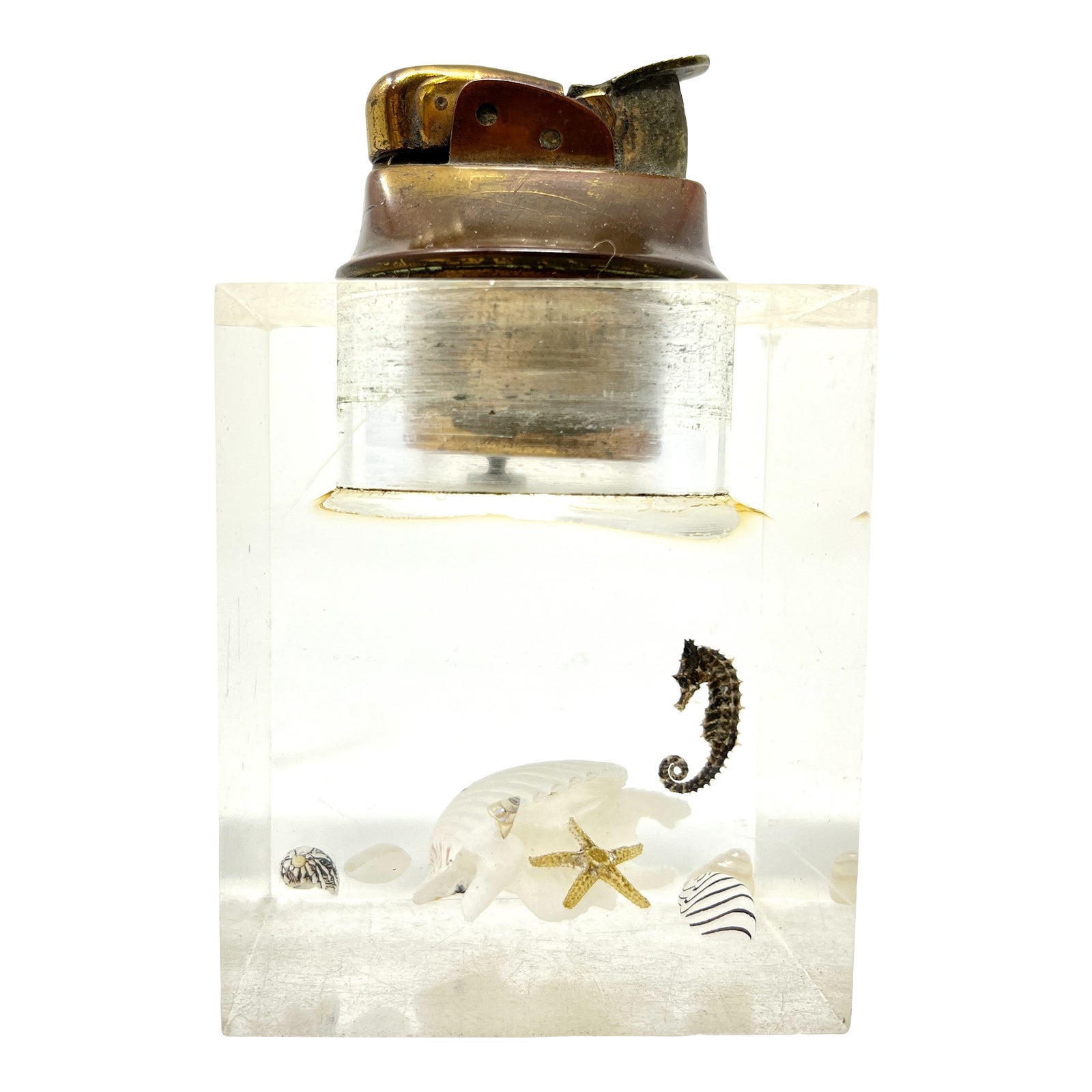 Mid-Century Modern Lighter in Cuboid Lucite Base | Chairish