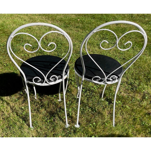 Vintage Wrought Iron Bistro Table & 2 Chairs With Scrolled Design ...