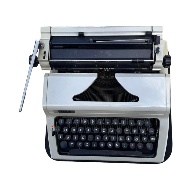 Suitcase Typewriter Model 105 Erika, Veb Robotron Rechen- Und ...