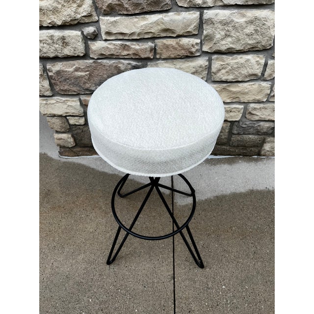 Atomic Swivel Iron Stools Attributed to Paul Tuttle Hair Pin Legs Set ...