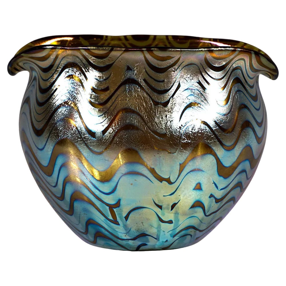 Art Nouveau Glass Vase Phenomenon Gre Crete 7767 from Loetz, Austria ...