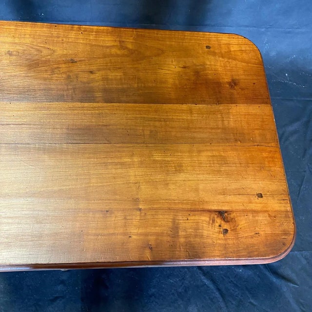 French Provincial Petite Desk or Side Table With 4 Sided Scalloped ...