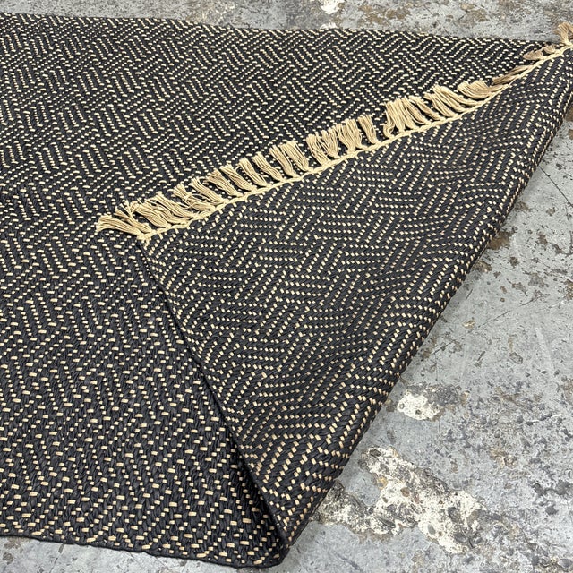 2ft 3in X 4ft 11in Flat Weave Area Rug | Chairish