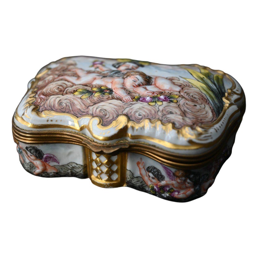 Capodimonte Box in Porcelain, 19th Century | Chairish