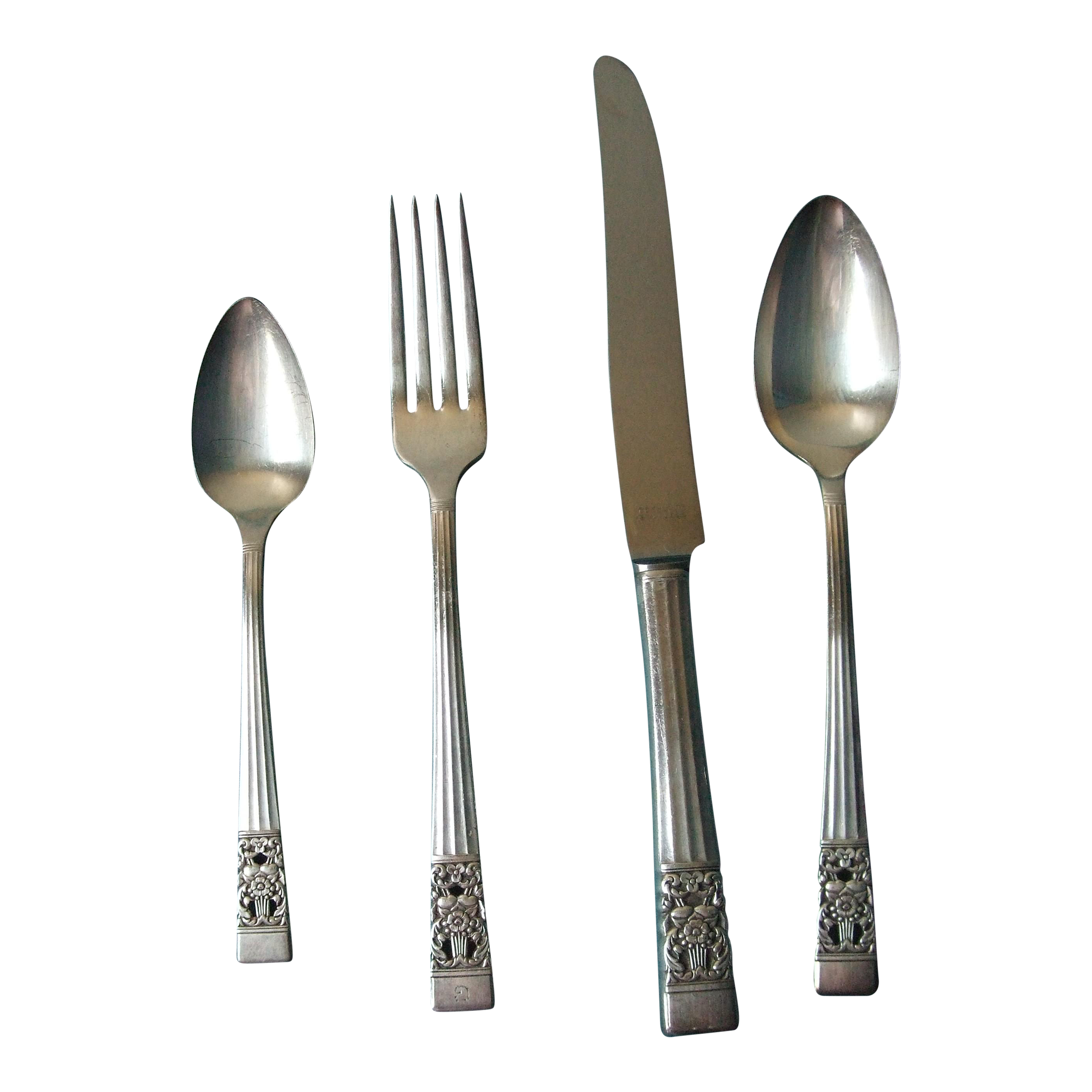 Community oneida silverware store