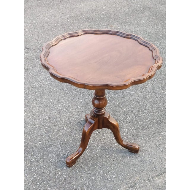 Mid 20th Century Drexel Heritage Vintage Pie Crust Side Table | Chairish