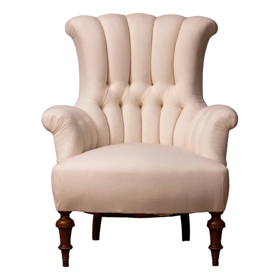 19th Century Victorian White Cotton Deconstructed Tufted Scroll-Back ...