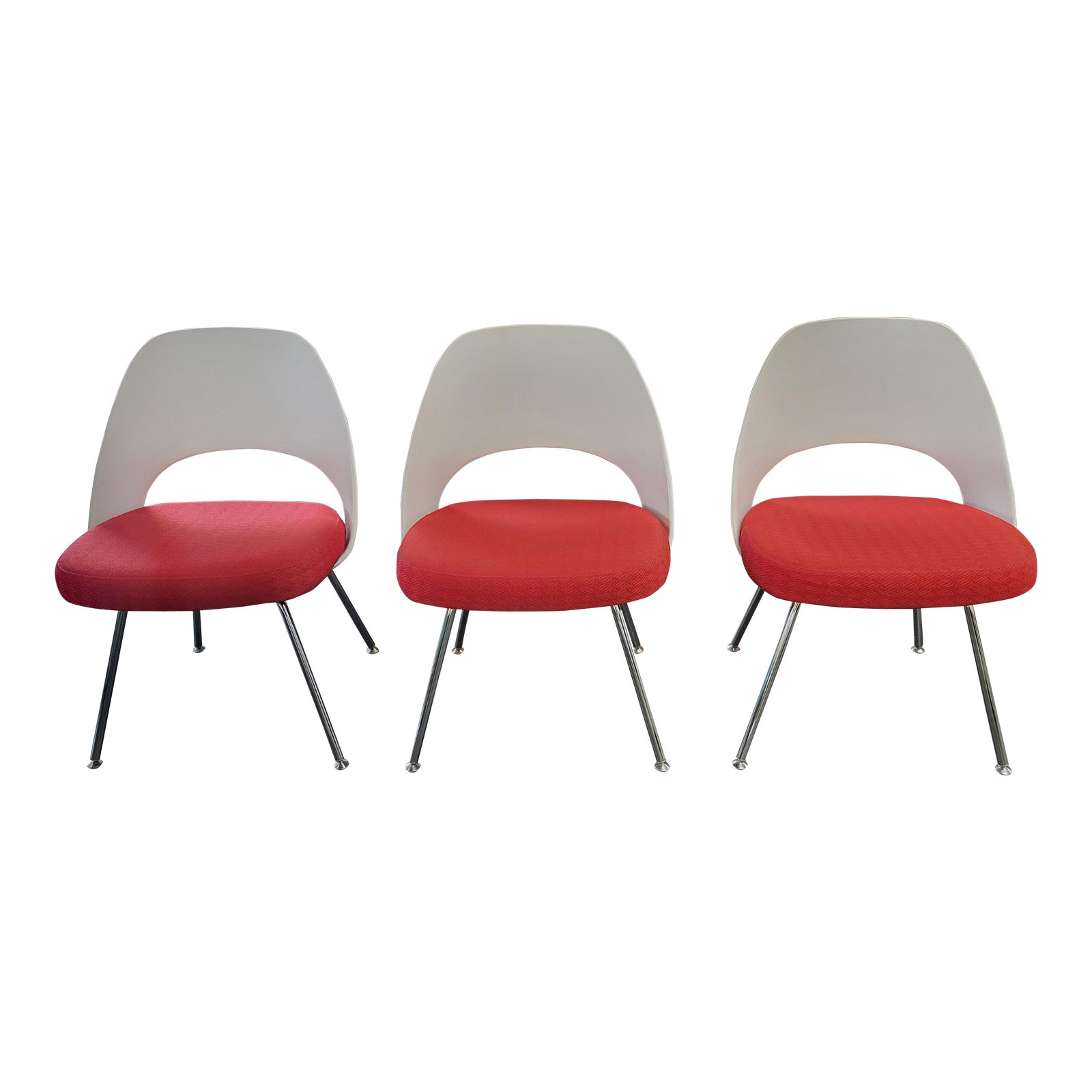 Saarinen Executive Armless Chair With Plastic Back by Knoll-Set of 3 ...