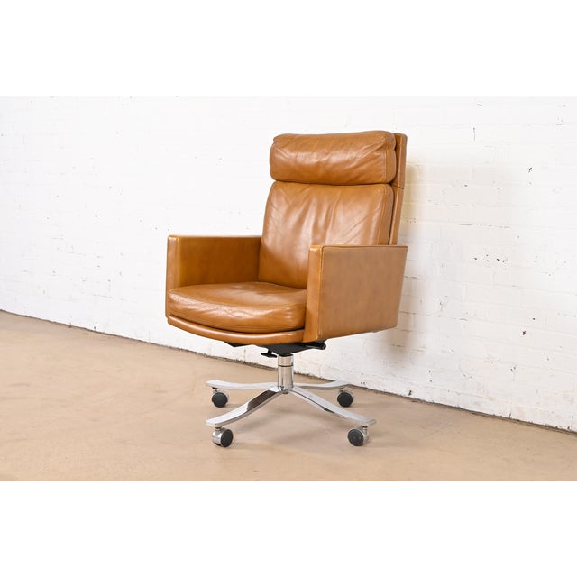 Stow Davis Mid-Century Modern Leather Executive Swivel Desk Chair ...