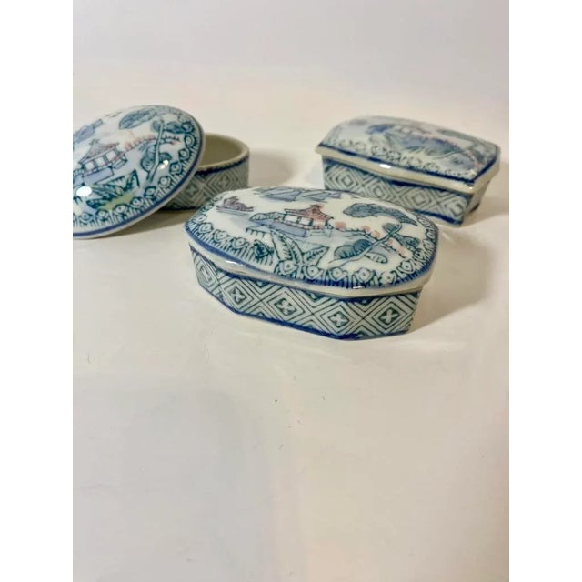 Vintage Chinese Porcelain Trinket Dishes, Set of 3, Small Pill Box ...