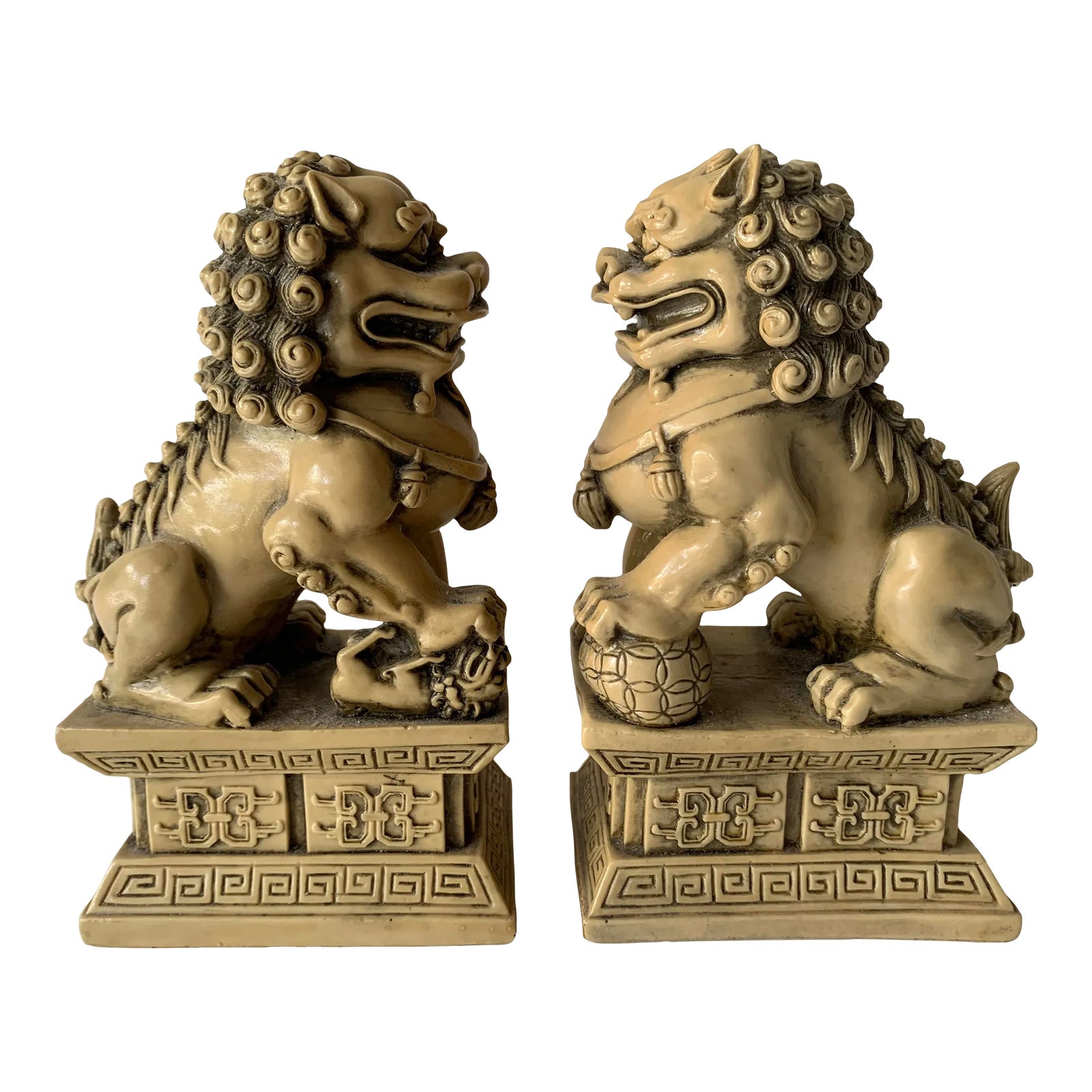 Vintage Pair of Mid 20th Century Chinese Foo Dogs | Chairish