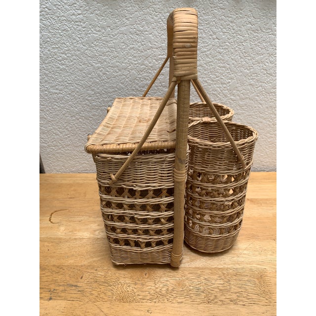 Charming Vintage Picnic or Concert Basket | Chairish