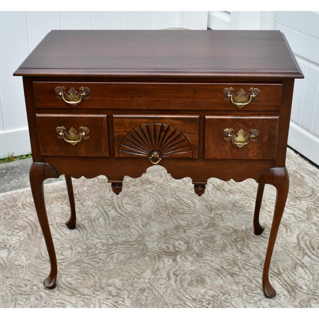 Vintage Mahogany Queen Anne Style Lowboy W/Shell Motif | Chairish