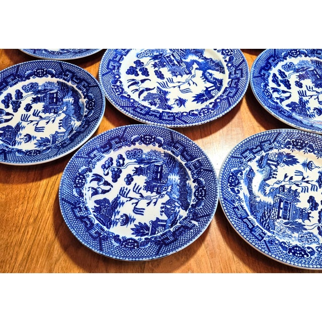 Blue Willow Plates- Set of Eight | Chairish