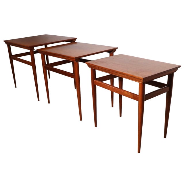 Mid Century Nesting Tables by Heritage | Chairish