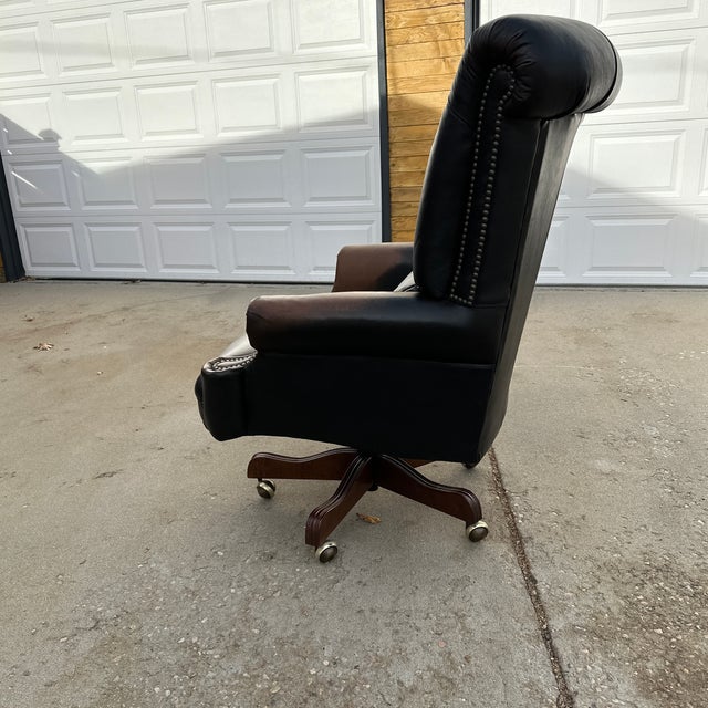 Thomasville leather office chair store