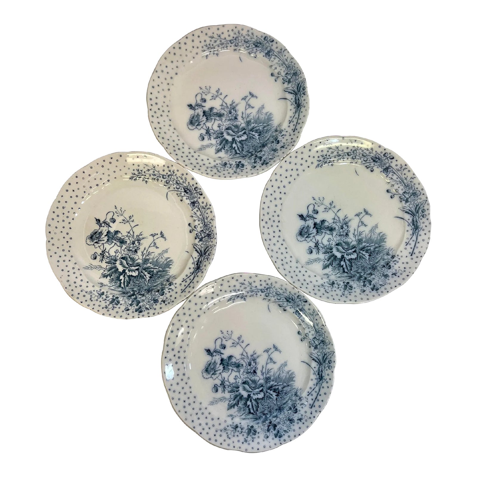blue flower pattern dishes