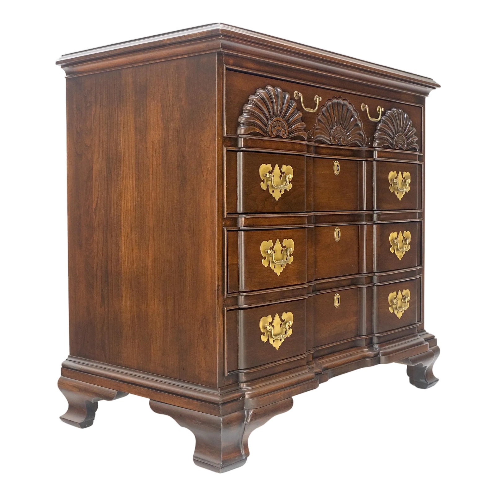 Block Front Carved Scallops Brass Drop Pulls 4 Drawers Bachelor Chest ...