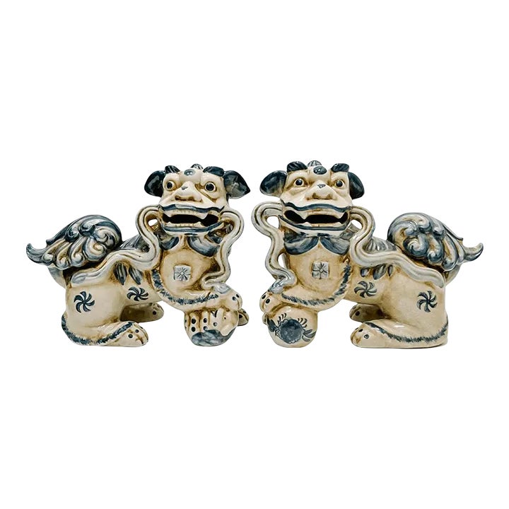 Chinese Blue & White Chinese Foo Dogs - a Pair | Chairish