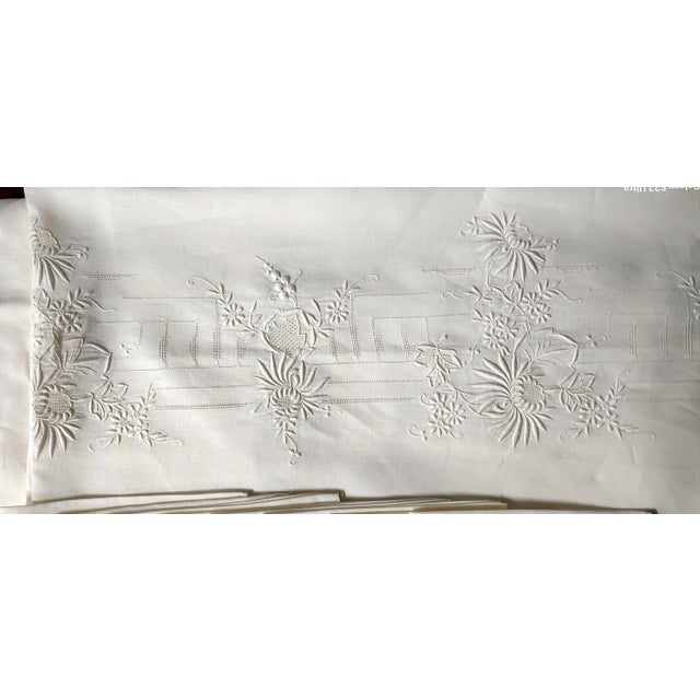 Beautiful Vintage Chinese Embroidered Fine Linen Tablecloth W/8 ...
